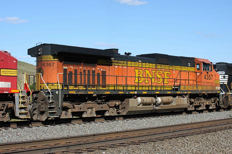 BNSF 4357